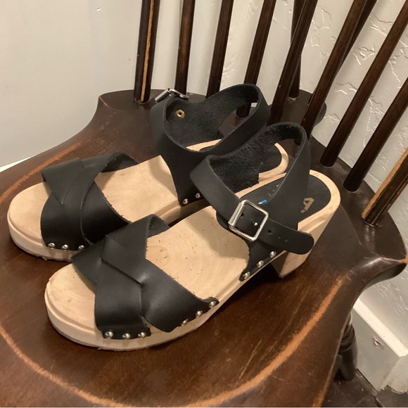 MIA | Shoes | Mia Anatomisk Swedish Black Clogs Open Toe Size 38 | Poshmark